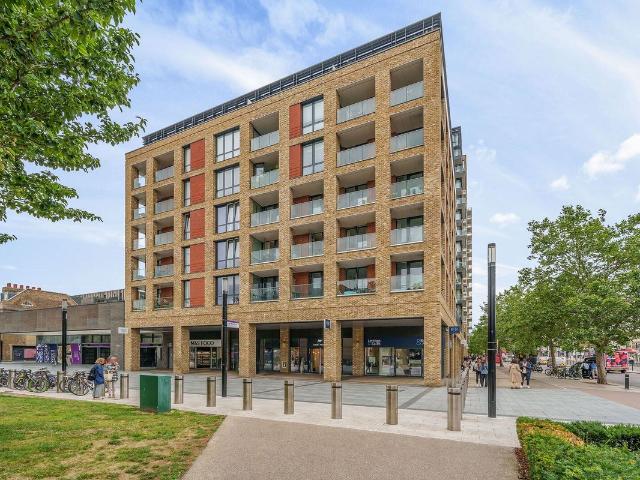 Victory Parade, Woolwich, London SE18, Studio to rent, £1,995 pcm | PrimeLocation
