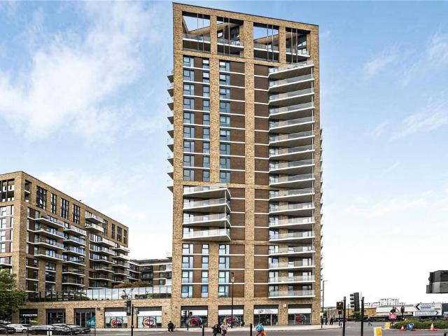 Victory Parade, London, SE18 2 bed apartment to rent £2,200 pcm £508 pw