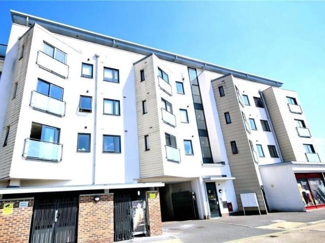 Victory Park Road, Addlestone 1 bedroomProperty for lettings Seymours