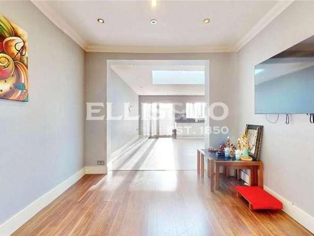 Victor Grove, Wembley, HA0