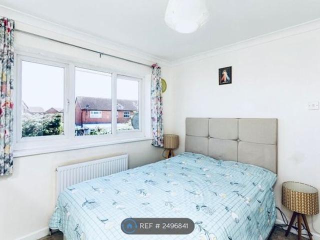 Victor Way, Woodley, Reading RG5, 3 bedroom semi detached house to rent 70464723 | PrimeLocation