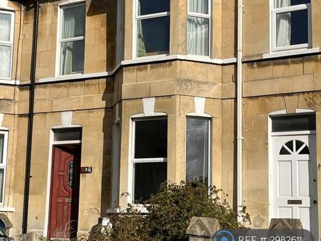 Victoria Terrace, Bath, BA2 4 bed terraced house to rent £2,700 pcm £623 pw