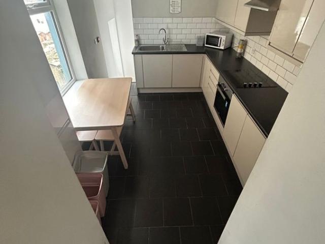 Victoria Terrace, Swansea SA1, Room to rent, £475 pcm | PrimeLocation