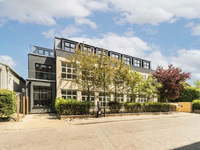 Victoria Villas, Richmond TW9, 1 bed flat to rent, £1,995 pcm | PrimeLocation