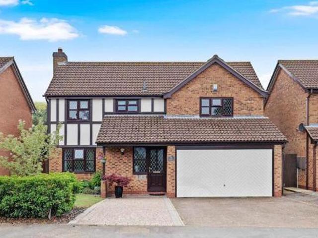 Victoria Way, Bidford on avon, 4 Bedroom Detached