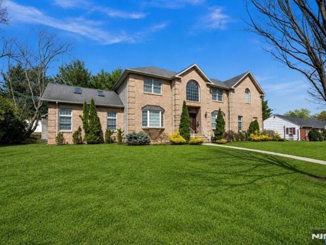 Victoria Ave, Paramus, Home For Sale