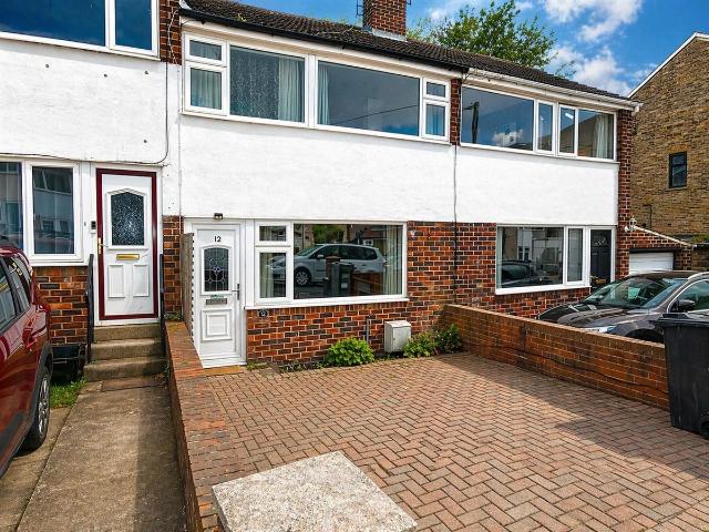 Victoria Avenue, Brighouse HD6, 3 bed property to rent, £995 pcm | PrimeLocation