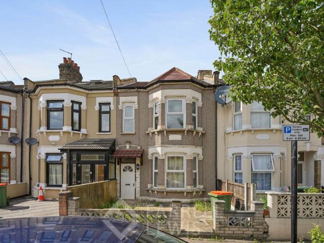 Victoria Avenue, East Ham E6, 4 bed property to rent, £3,350 pcm | PrimeLocation