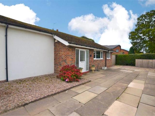 Victoria Avenue, Holmes Chapel, 1 bedroom, Semi Detached