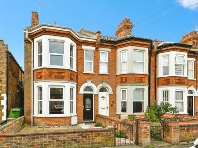 Victoria Avenue, Hunstanton, 3 Bedroom End