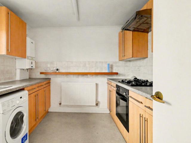 Victoria Avenue, London E6, 1 bed flat to rent, £1,550 pcm | PrimeLocation