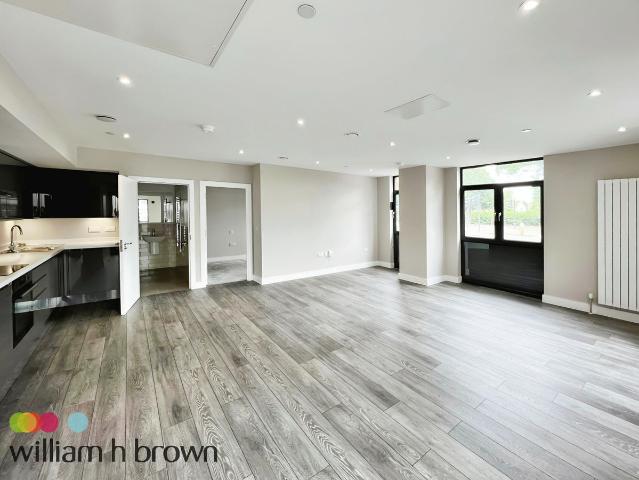 Victoria Avenue, Southend On Sea SS2, 1 bed flat to rent, £1,300 pcm | PrimeLocation