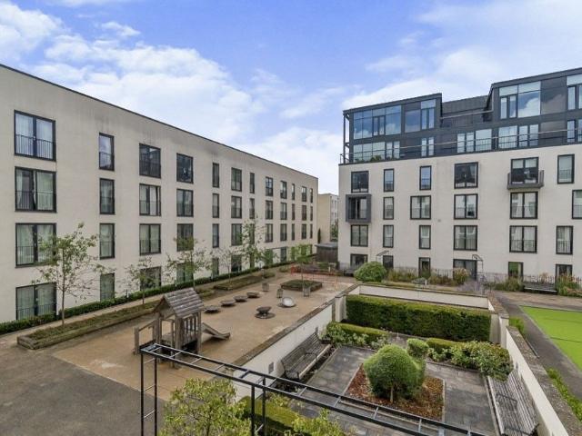 Victoria Bridge Road, Bath BA2, 1 bed flat to rent, £1,525 pcm | PrimeLocation