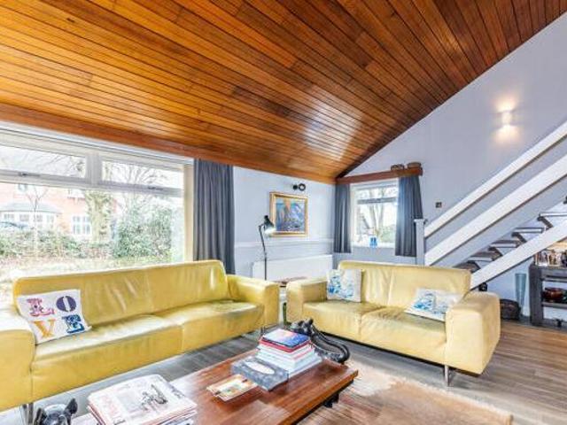 Victoria Crescent, Off Private Road, 3 Bedroom Detached