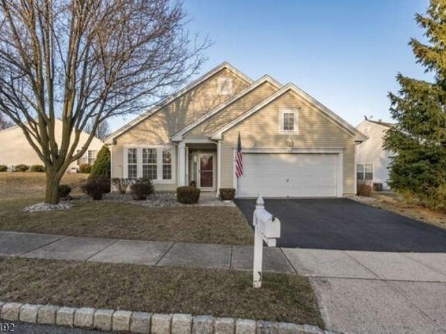 Victoria Dr, White Township, Home For Sale