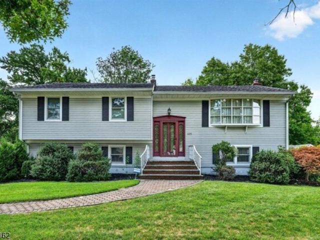 Victoria Dr, Clark, Home For Sale