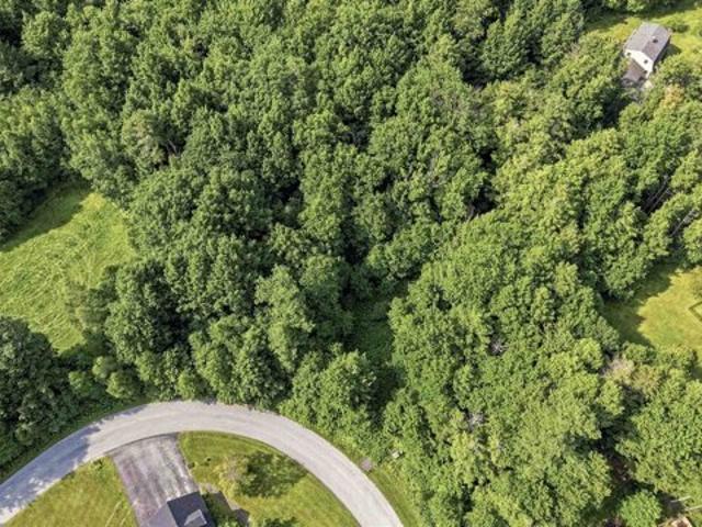 Victoria Dr, Rutland Town, Plot For Sale
