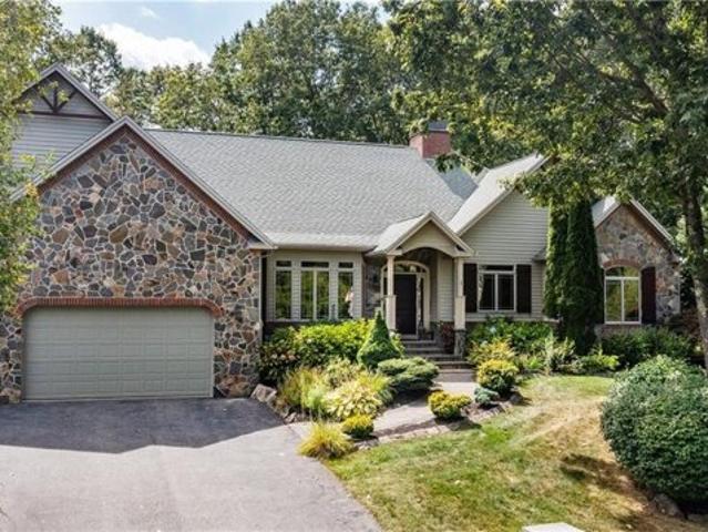 Victoria Dr, Smithfield, Home For Sale