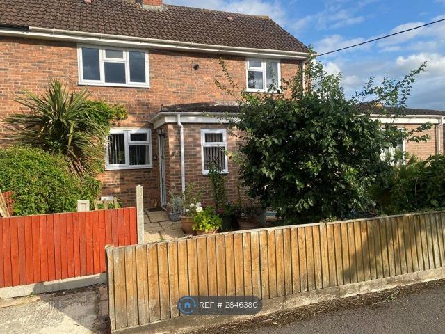 Victoria Drive, Eastington, Stonehouse GL10, 1 bed flat to rent, £1,250 pcm | PrimeLocation