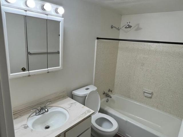 Victoria East Apartments 1 Bedroom Apartment for Rent at 145 S 600 E, Salt Lake City, UT 84102 Central City