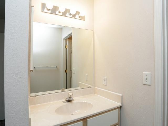 VICTORIA ESTATES 1 Bedroom Apartment for Rent at 1402 S Marion Rd, Sioux Falls, SD 57106
