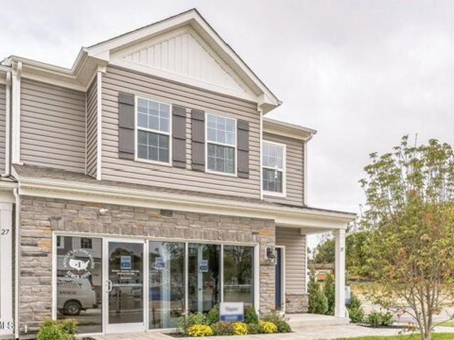 Victoria Gardens Sq, Neptune Township, Home For Sale