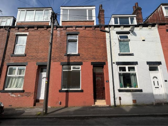 Victoria Grove, Leeds, West Yorkshire LS9, 3 bed terraced house to rent, £1,200 pcm | PrimeLocation