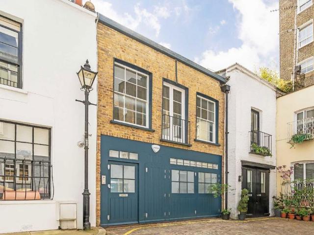 Victoria Grove Mews, London W2 2 bed house to rent £7,000 pcm £1,615 pw