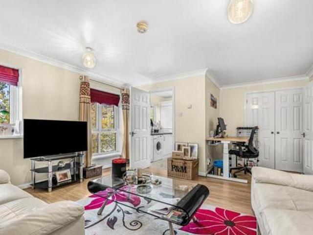 Victoria Hall, Wesley Avenue, 2 Bedroom Flat