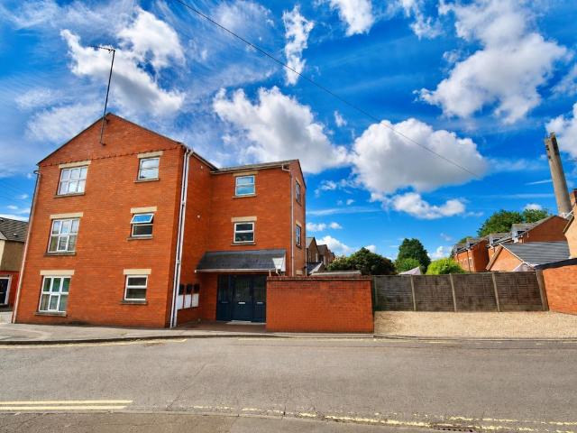 Victoria House, Melbourne Road, Northampton NN5, 1 bed flat to rent, £850 pcm | PrimeLocation