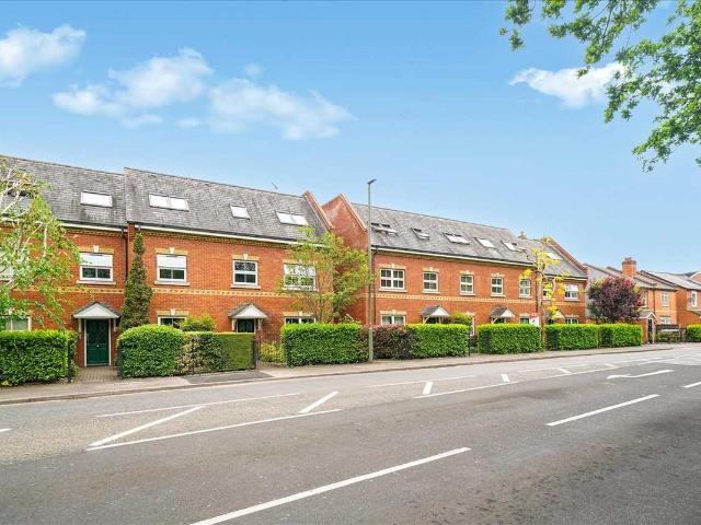 Victoria Mews, St. Judes Road, Englefield Green, Egham, Egham TW20, 2 bed flat to rent, £1,700 pcm | PrimeLocation