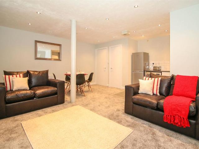 Victoria Mill, Lower Vickers Street, Manchester M40, 2 bed flat to rent, £1,150 pcm | PrimeLocation