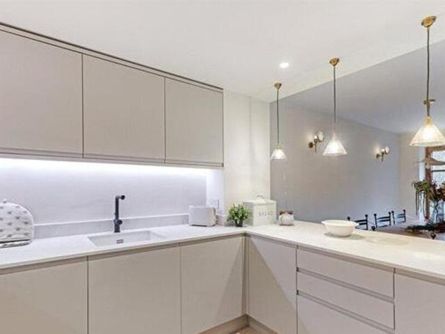 Victoria Mills, Boyd Street, 2 Bedroom Flat