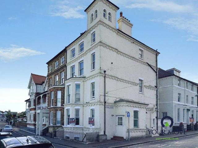 Victoria Parade, Kent CT10 2 bed flat to rent £1,000 pcm £231 pw