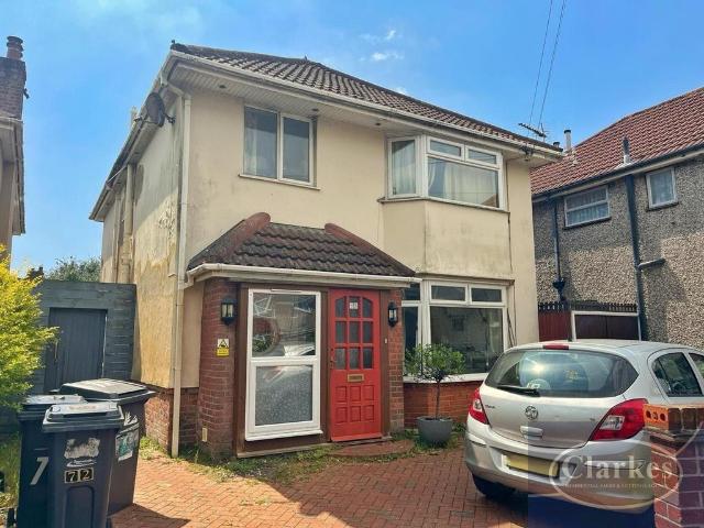 Victoria Park Road, Victoria Park. 5 bed detached house to rent £2,375 pcm £548 pw