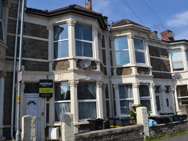 Victoria Park 6 bed terraced house to rent £3,450 pcm £796 pw