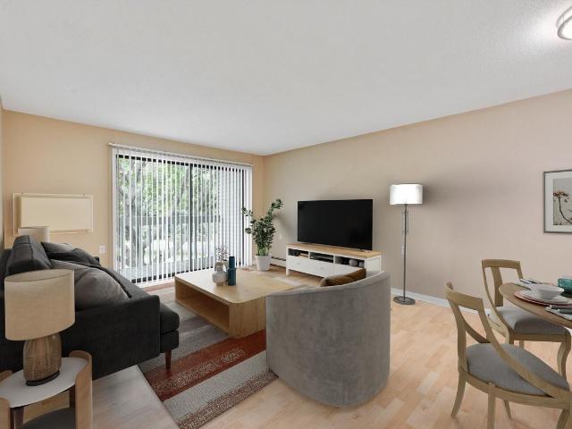 Victoria Place Apartments 2 Bedroom Apartment for Rent at 2250 Victoria St N, Roseville, MN 55113 Roseville