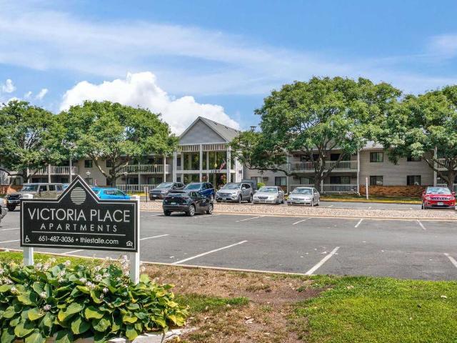 Victoria Place Apartments 2 Bedroom Apartment for Rent at 2250 Victoria St N, Roseville, MN 55113 Roseville
