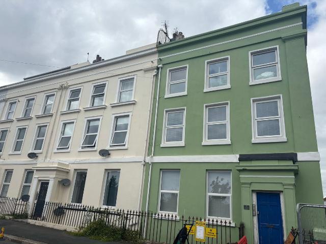 Victoria Place, Millbay PL1, 1 bed flat to rent, £1,000 pcm | PrimeLocation