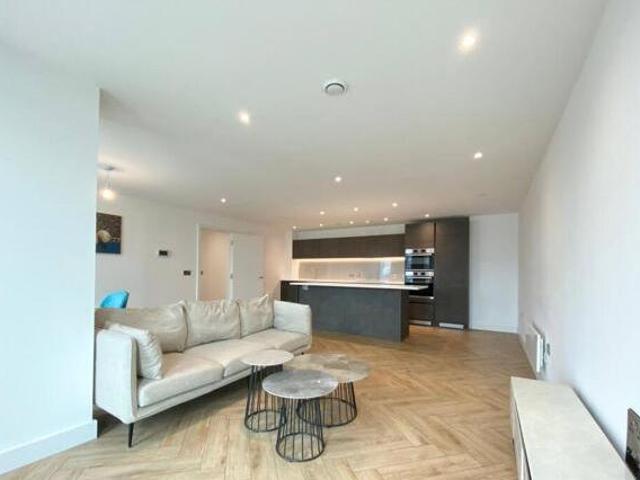Victoria Residence, Manchester, 2 Bedroom Flat