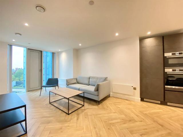 Victoria Residence, Silvercroft Street, Manchester M15, 2 bed flat to rent, £1,700 pcm | PrimeLocation