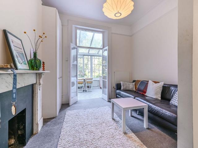 Victoria Rise, Clapham Old Town, London SW4, 1 bed flat to rent, £2,300 pcm | PrimeLocation