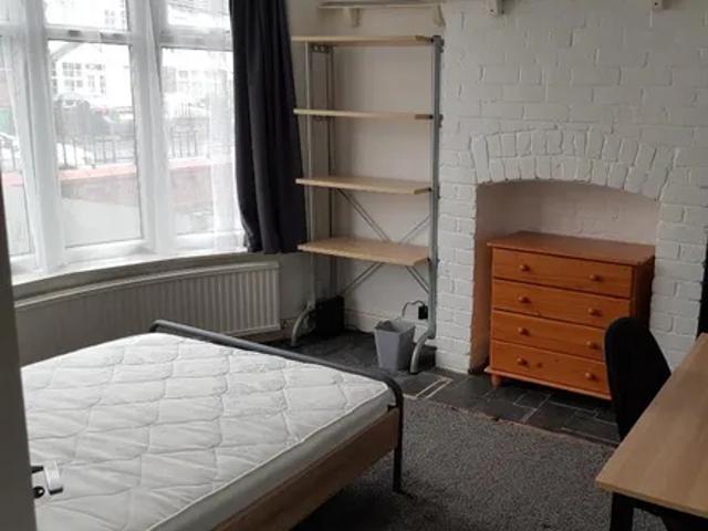 Victoria Road, Manchester, M14 6BG, United Kingdom | 4 bed townhouse for rent #118631058 | Rentberry