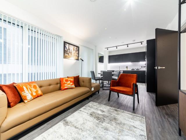 Victoria Road, Acton W3, 3 bed flat to rent, £2,625 pcm | PrimeLocation
