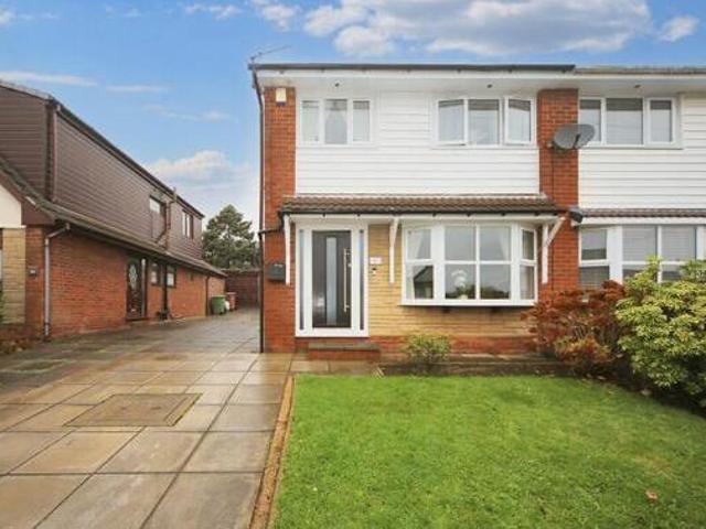 Victoria Road, Ashton in makerfield, 3 Bedroom Semi detached