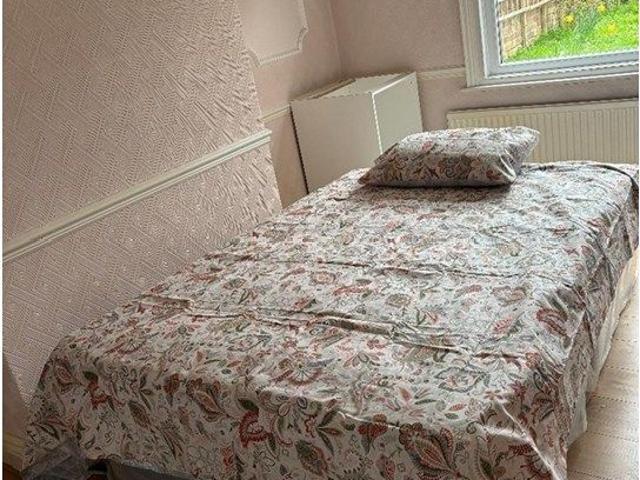 Victoria Road, Doncaster DN4, Room to rent, £380 pcm | PrimeLocation