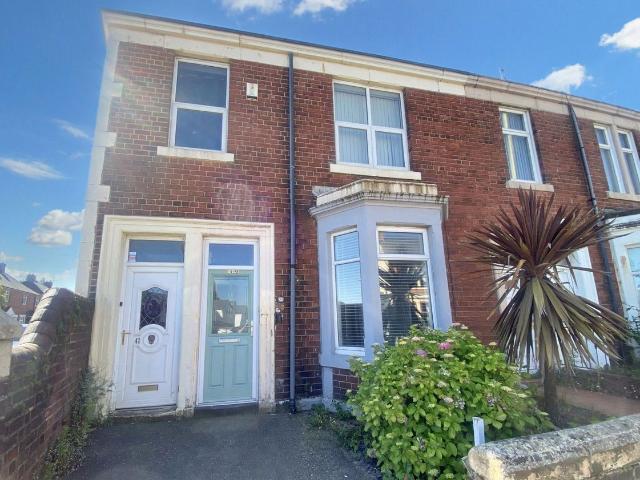 Victoria Road East, Hebburn NE31, 2 bed flat to rent, £725 pcm | PrimeLocation