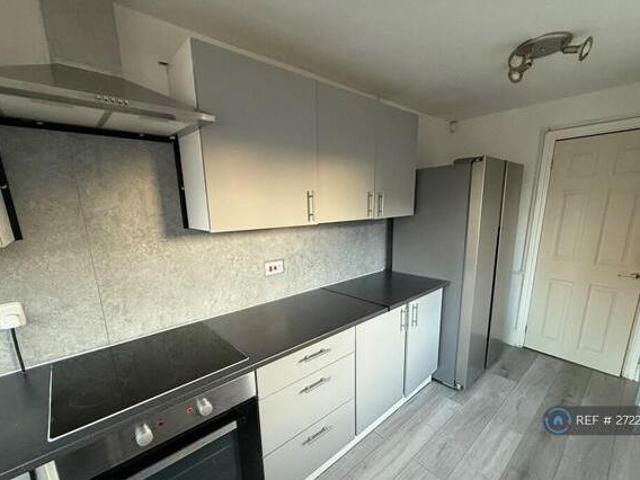 Victoria Road, Edlington, 2 Bedroom Terraced