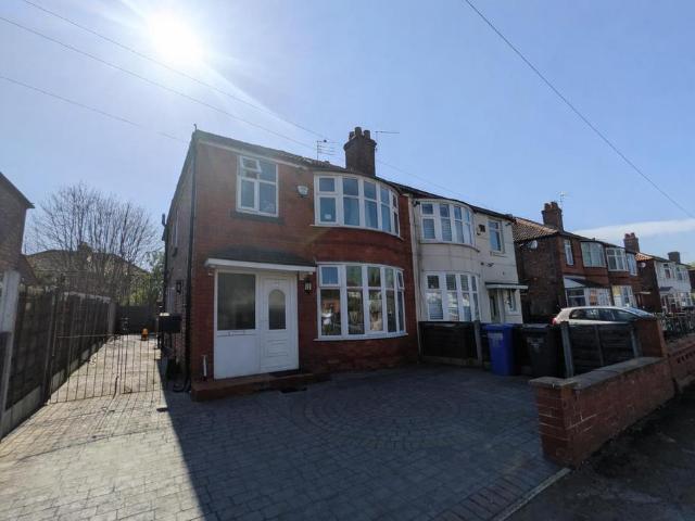 Victoria Road, Fallowfield, Manchester 5 bed private hall to rent £2,709 pcm £625 pw