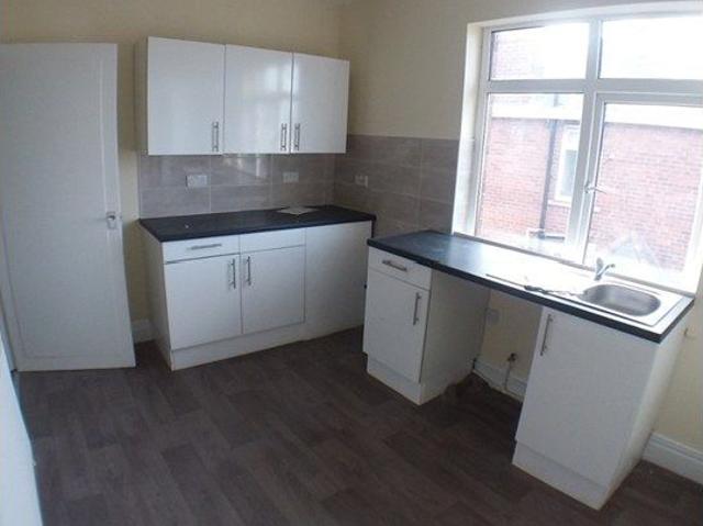 Victoria Road, Gateshead NE8, 2 bed flat to rent, £650 pcm | PrimeLocation